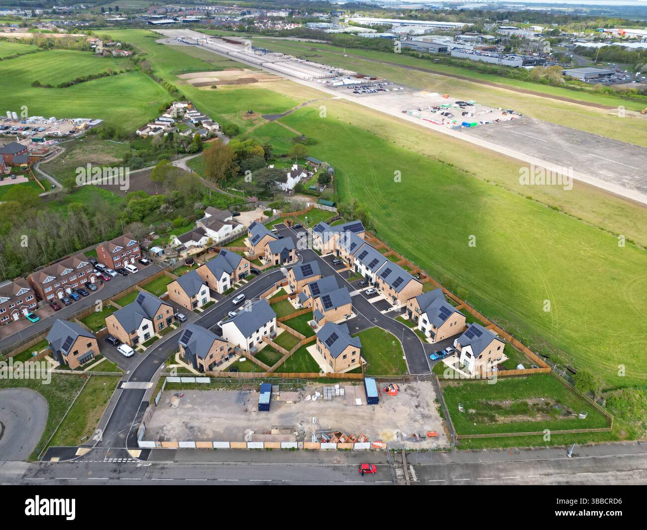 New houses being built on the edge of the former Filton airfield ...