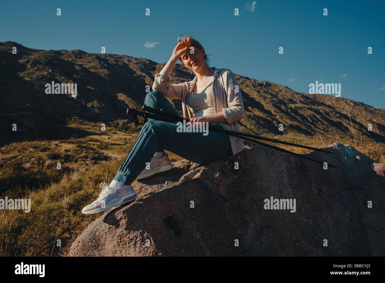 Hiker woman resting top hi-res stock photography and images - Alamy