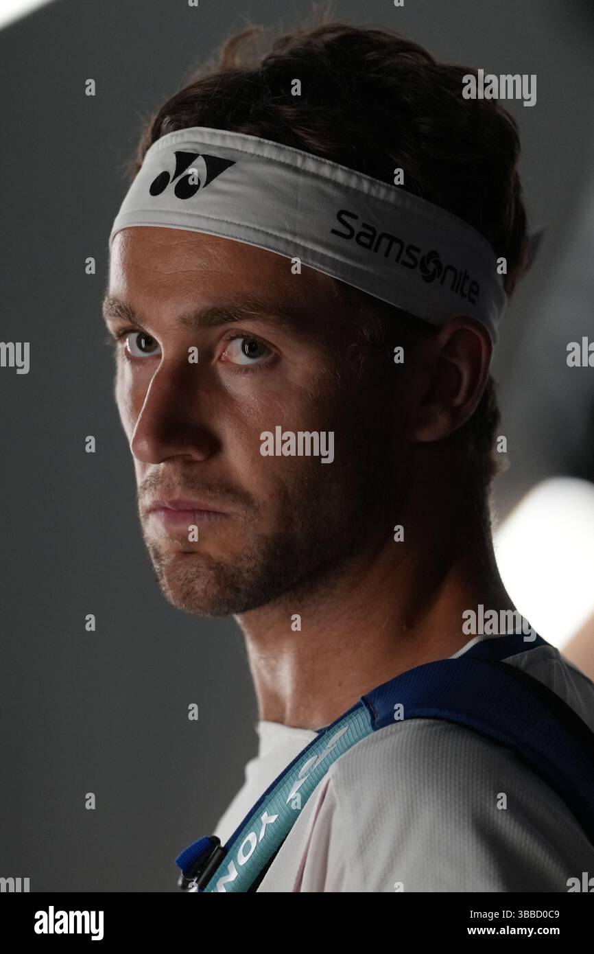 Roma, Italia. 15th May, 2025. Casper Ruud (NOR) Jannik Sinner (ITA ...