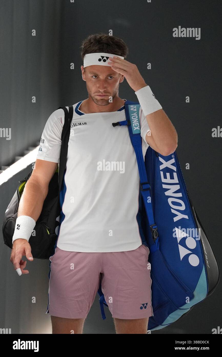 Roma, Italia. 15th May, 2025. Casper Ruud (NOR) Jannik Sinner (ITA ...