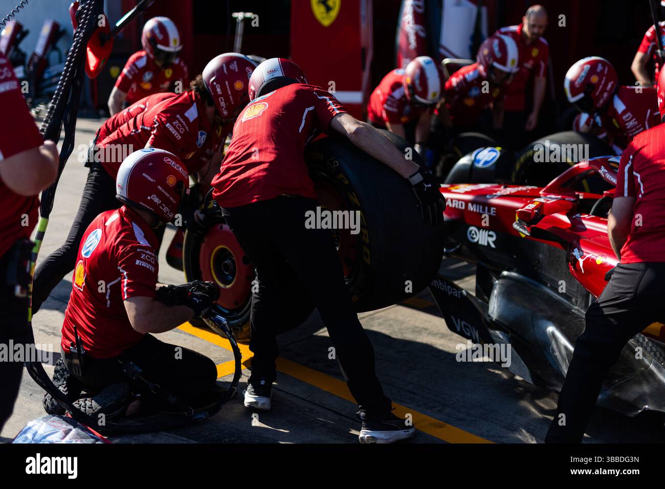 Scuderia Ferrari mechanic, mecanicien, mechanics portrait during the ...