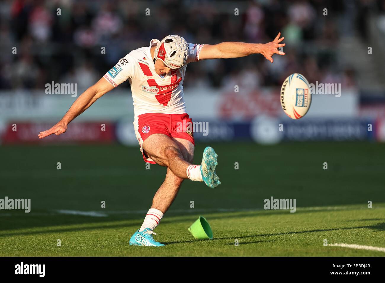 St Helens, UK. 15th May, 2025. George Whitby of St. Helens converts for ...