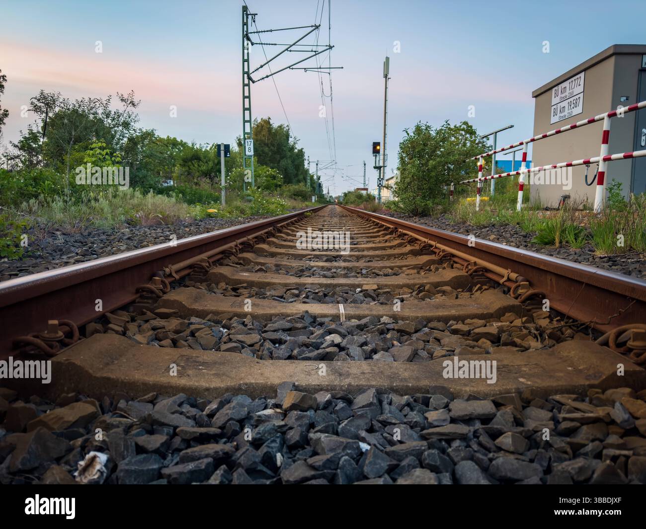 Gleise bei Kilometer 127,72 Bahnstrecke im Fokus Caption: Deutschland ...