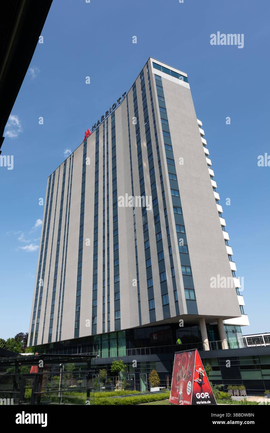 Marriott hotel bonn hi-res stock photography and images - Alamy