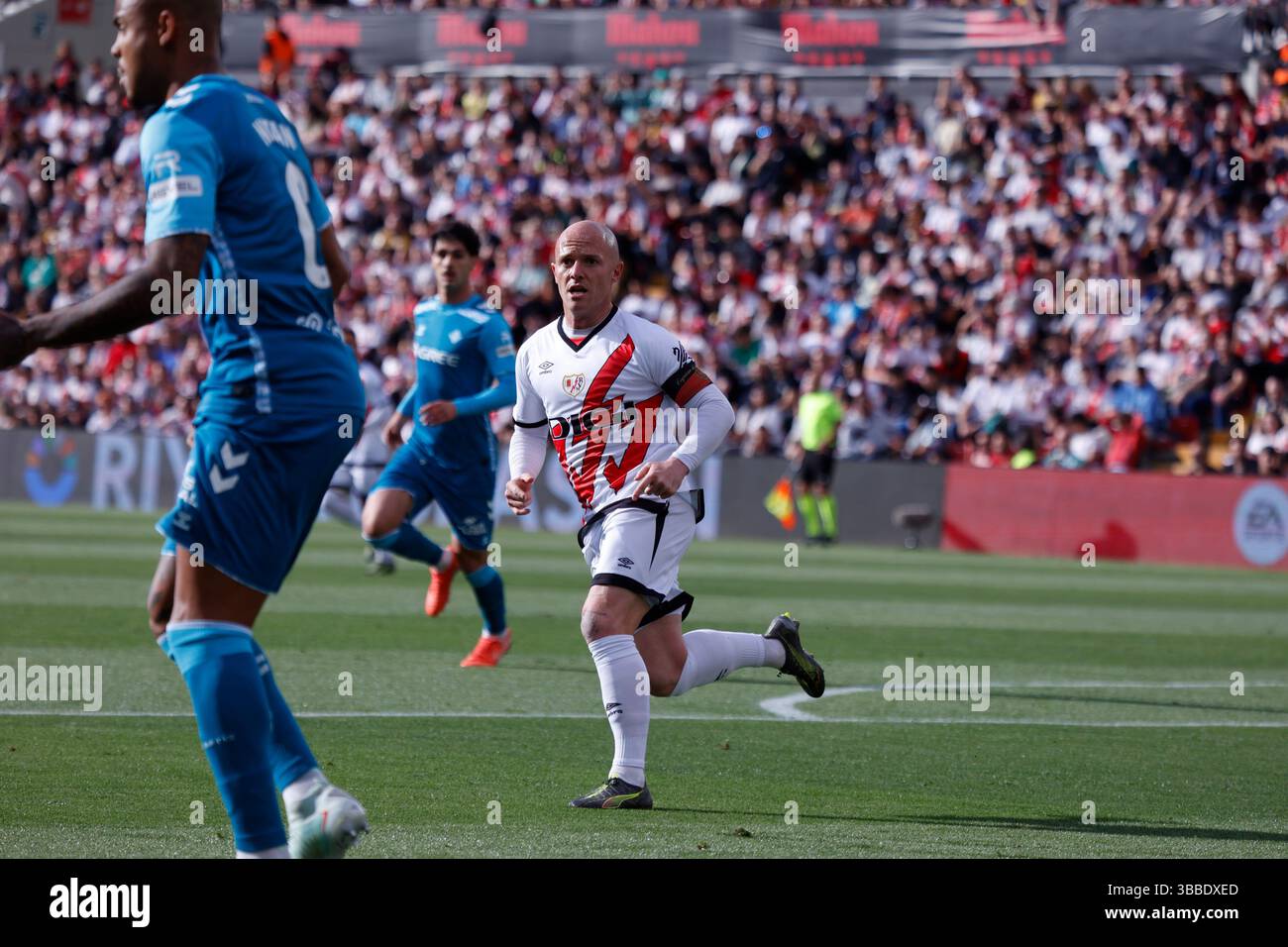 MADRID, SPAIN - MAY 15, 2025: Isi Palazon during LaLiga match between ...