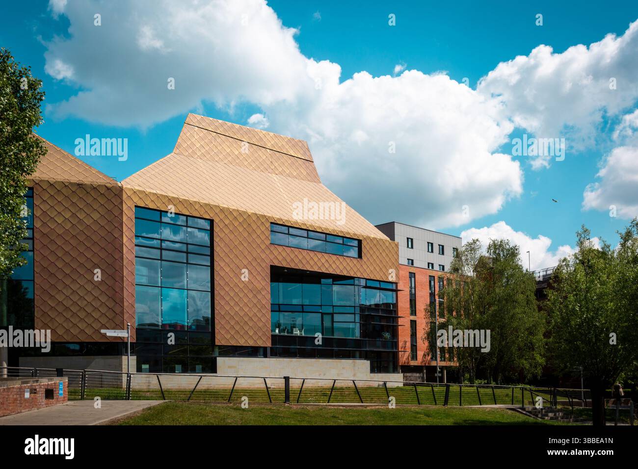 The Hive library and university building, Worcester, UK. 2025 Stock ...