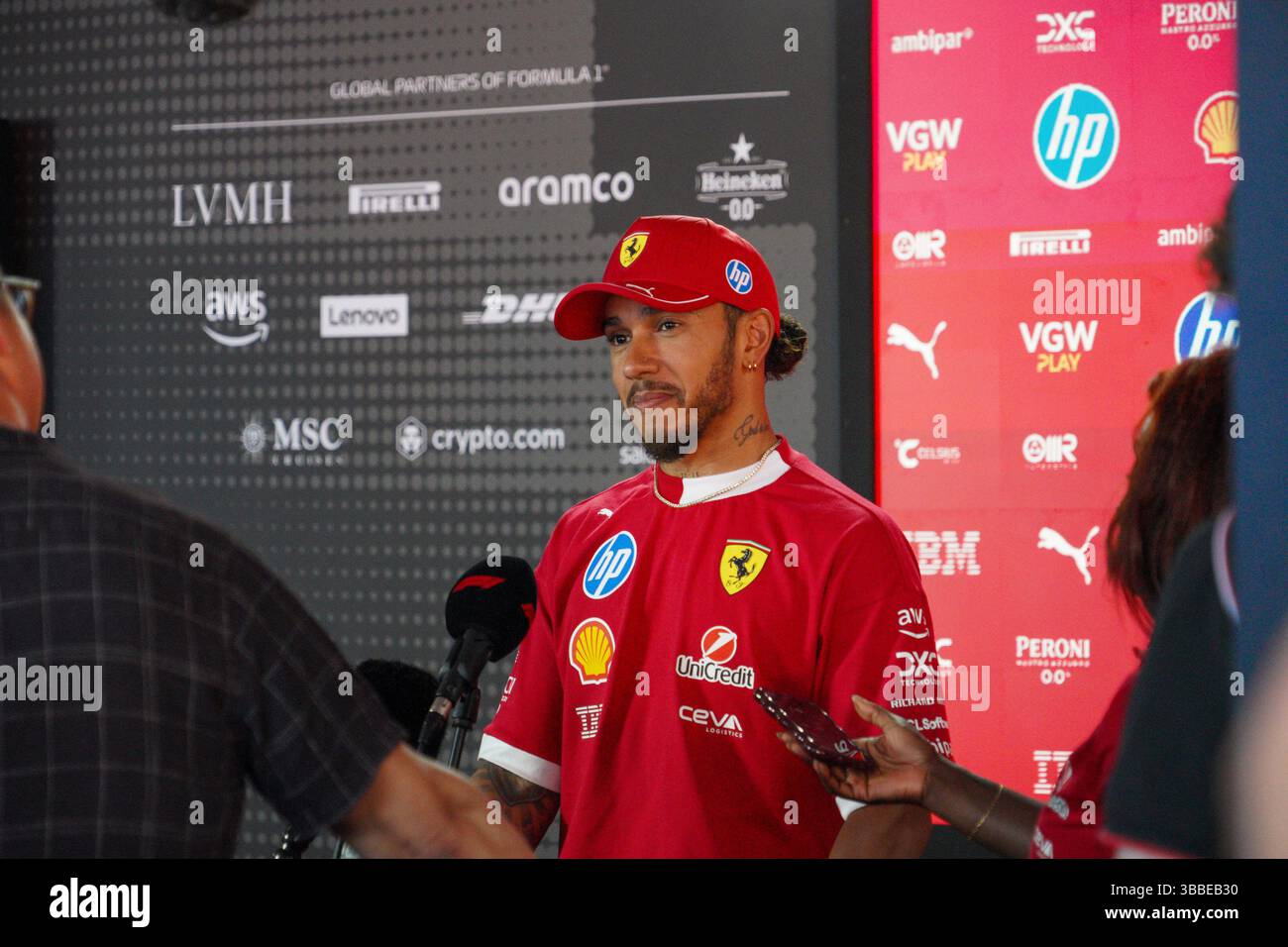 Lewis Hamilton (GBR) - Scuderia Ferrari - Ferrari SF-25 - Ferrari ...