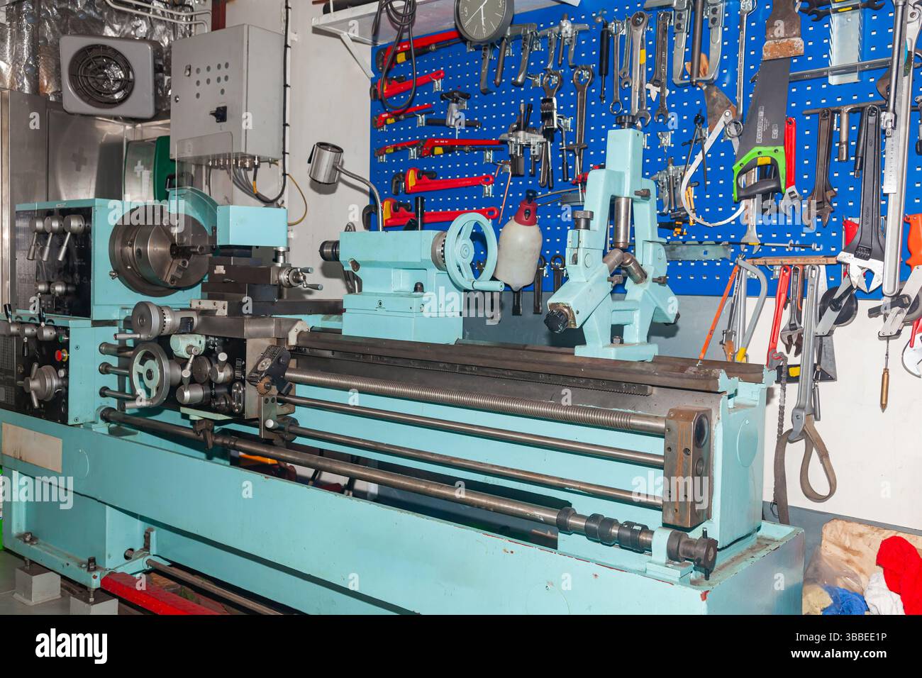 Professional lathe in workshop hi-res stock photography and images - Alamy