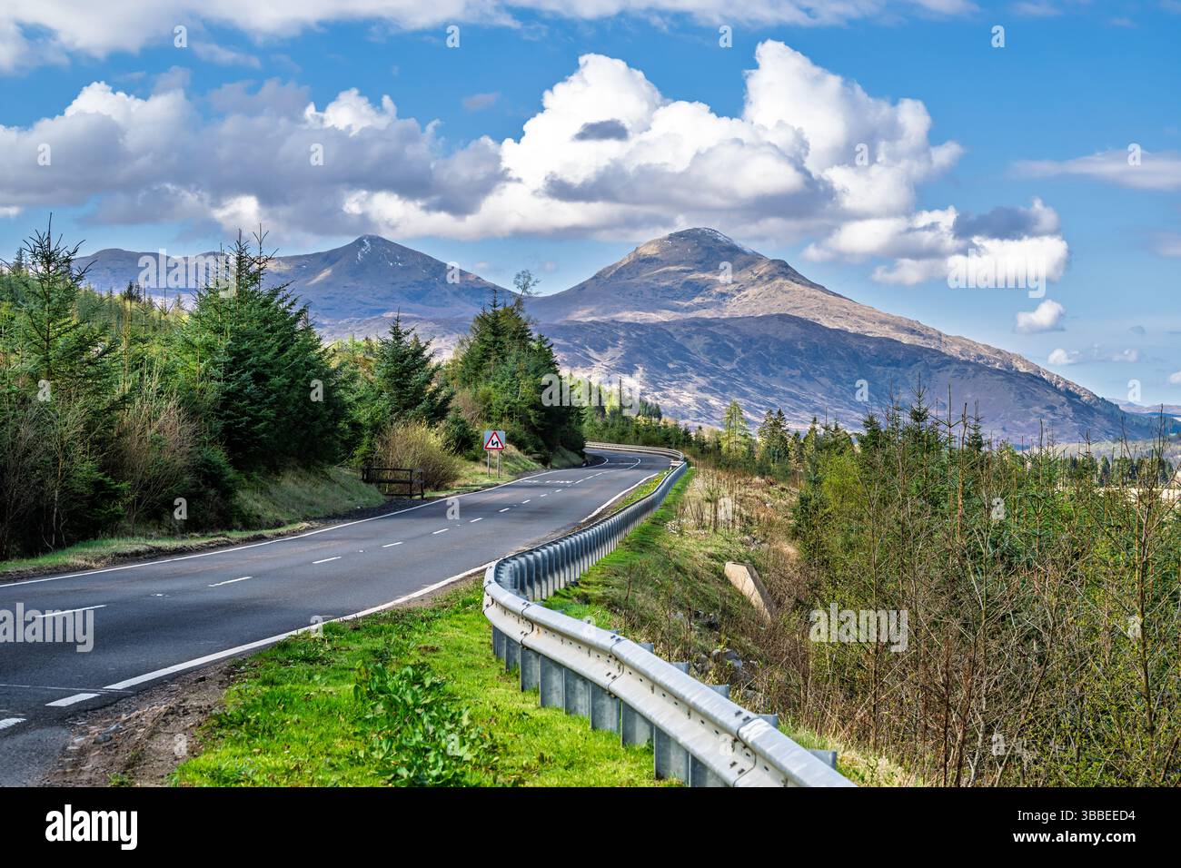 River dochart crianlarich hi-res stock photography and images - Alamy