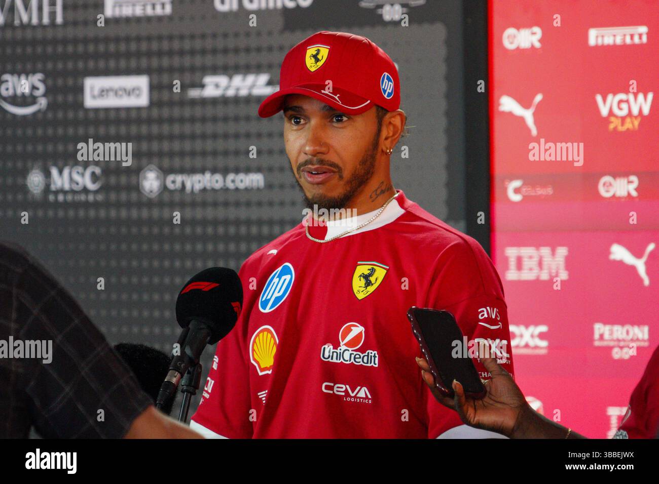 Lewis Hamilton (GBR) - Scuderia Ferrari - Ferrari SF-25 - Ferrari ...
