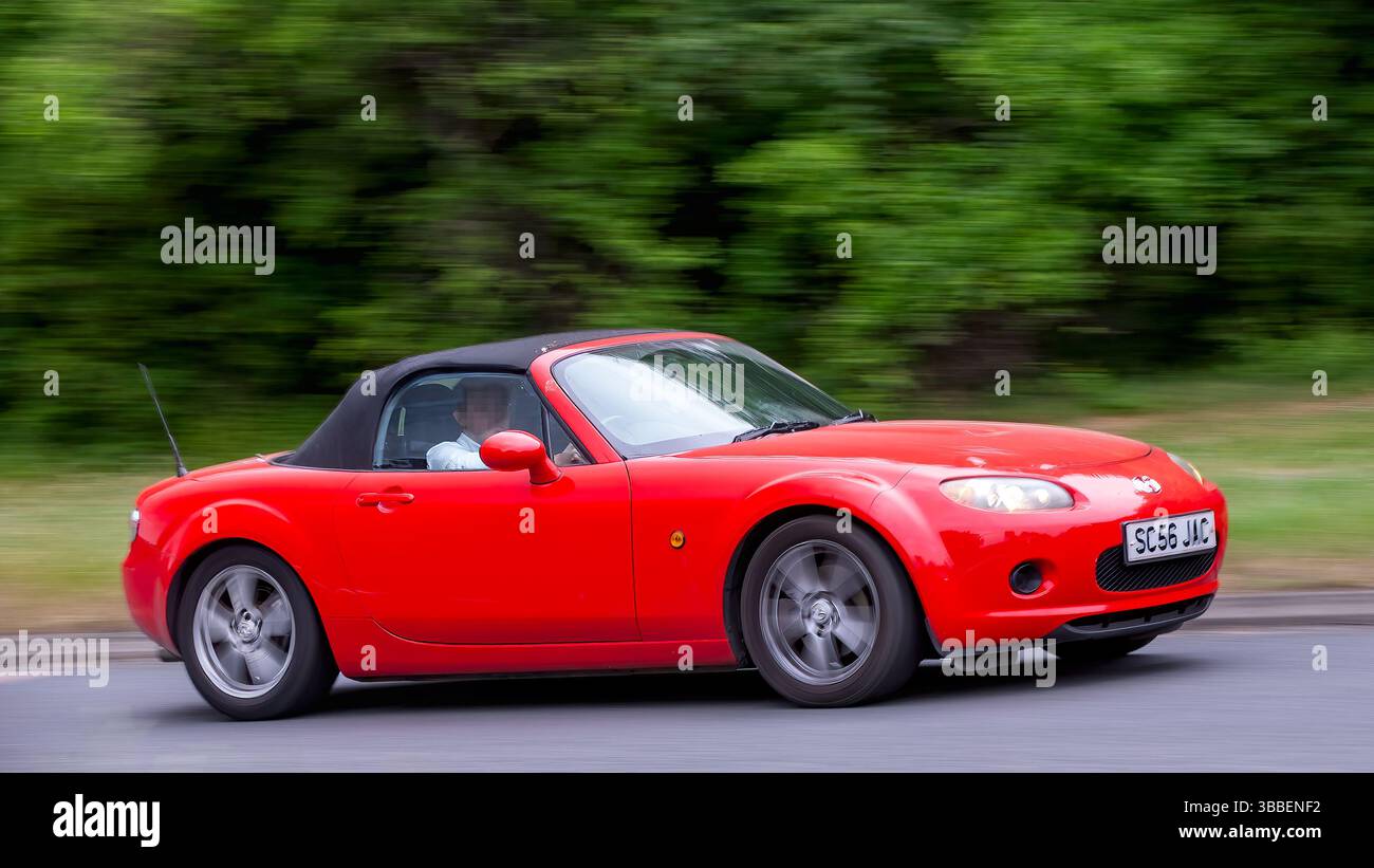 2025 mazda mx 5 red hi-res stock photography and images - Alamy