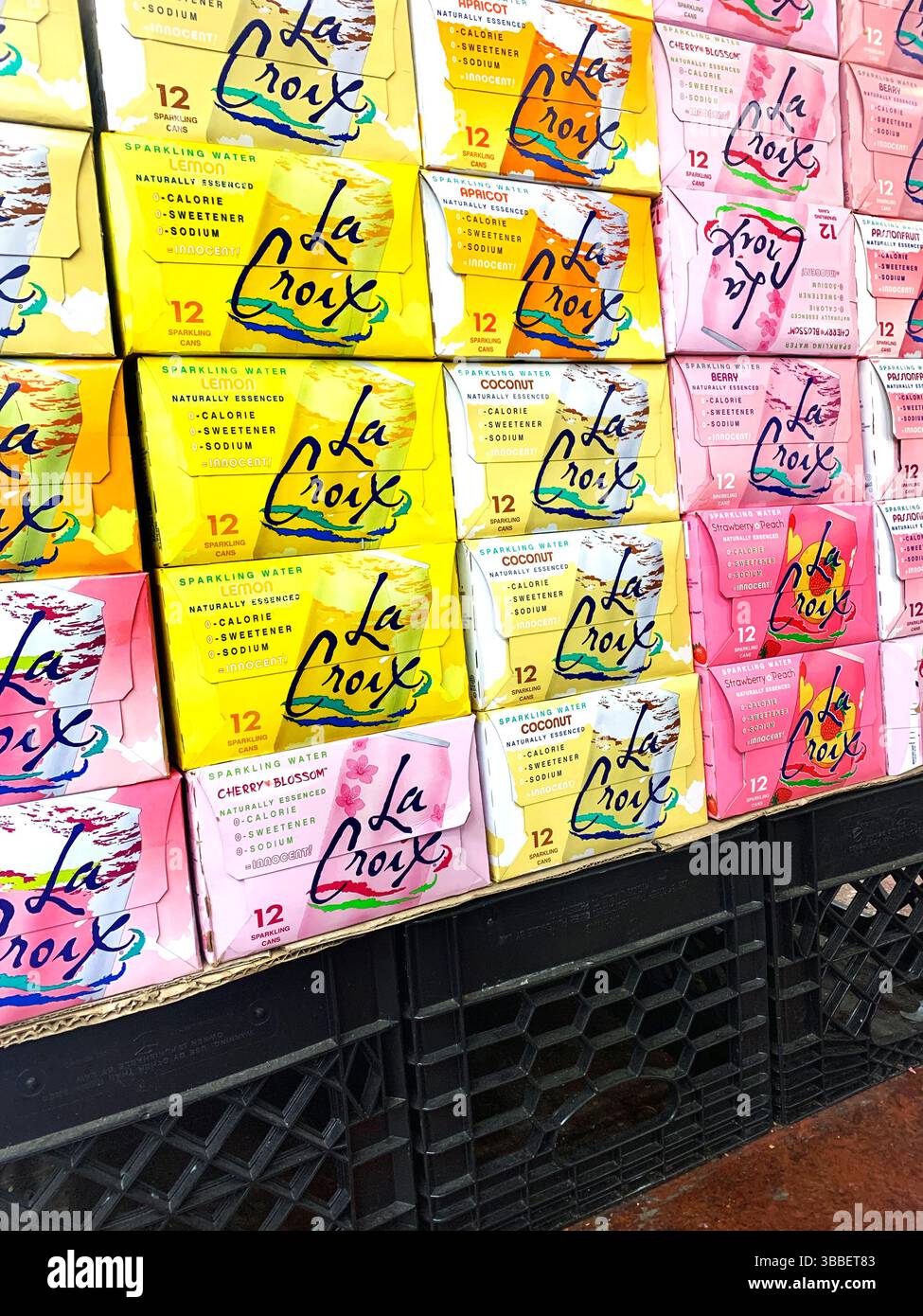 Sparkling Water Display at Grocery Store Stock Photo - Alamy