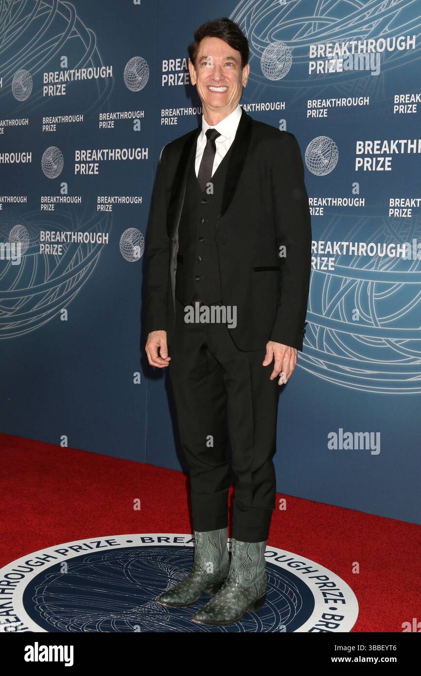 11th Breakthrough Prize Awards at Barker Hanger on April 5, 2025 in ...
