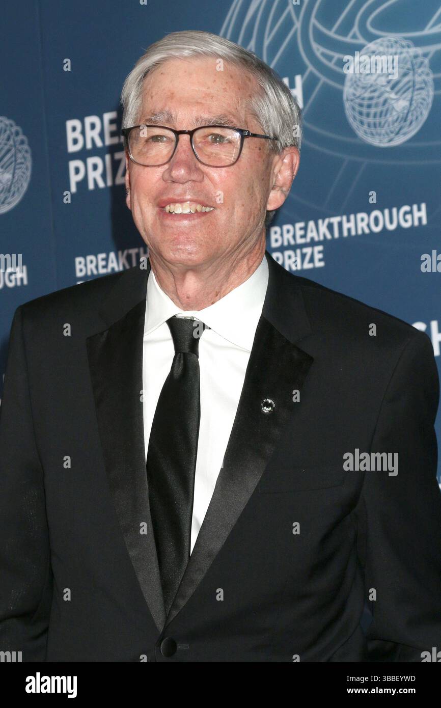 11th Breakthrough Prize Awards at Barker Hanger on April 5, 2025 in ...