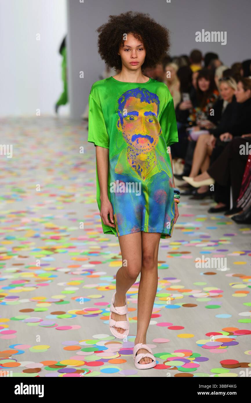 Sydney, Australia, 15 May, 2025. A model walks the runway during the ...