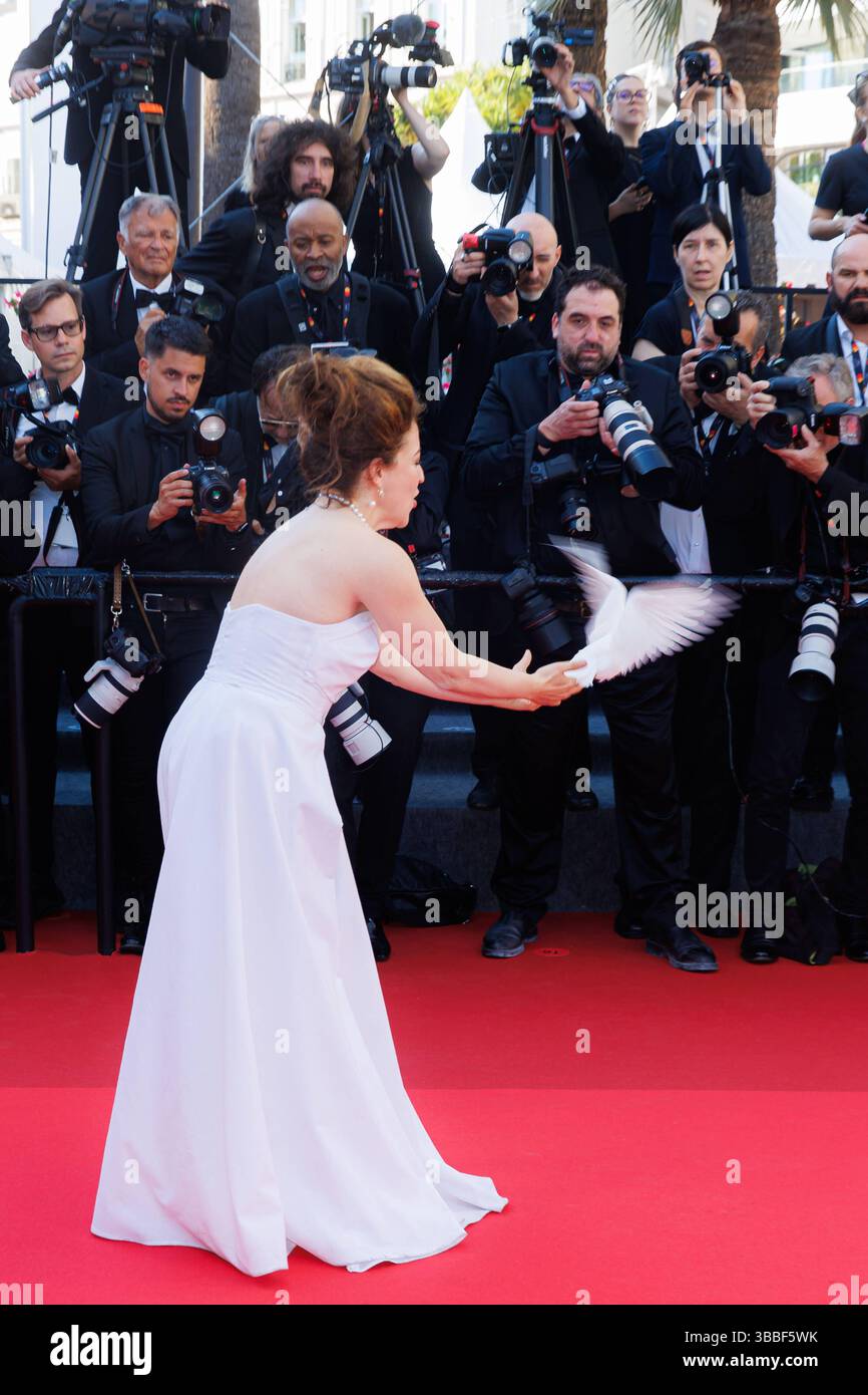 Festival de Cannes - Dossier 137 Premiere Guila-Clara Kessous bei der ...