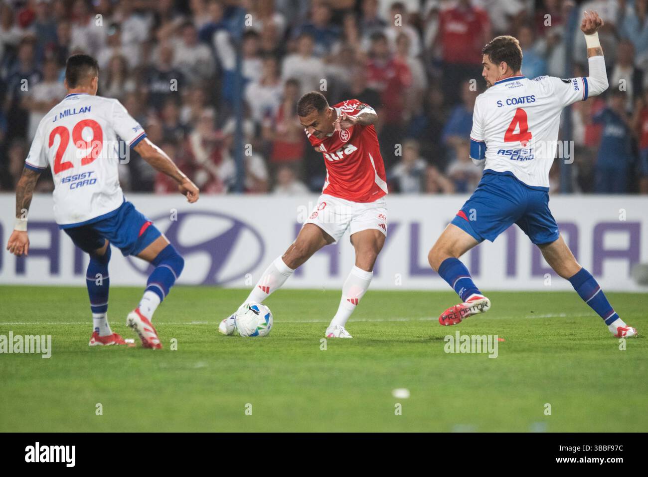 15th May 2025: Montevideo, Uruguay: Sebastian Coates of Nacional chips ...