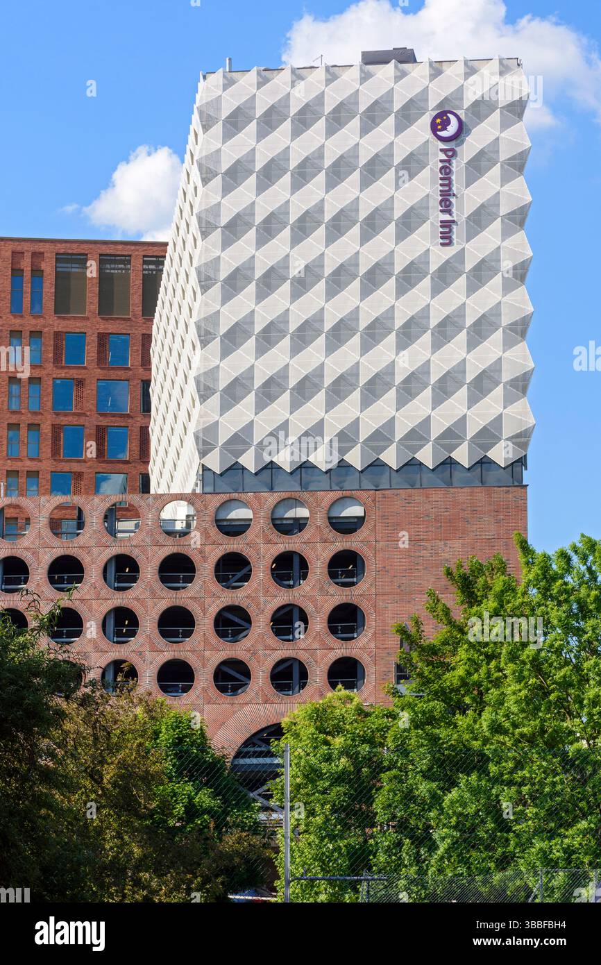 The Circle Square multi-storey car park and Premier Inn, Manchester ...
