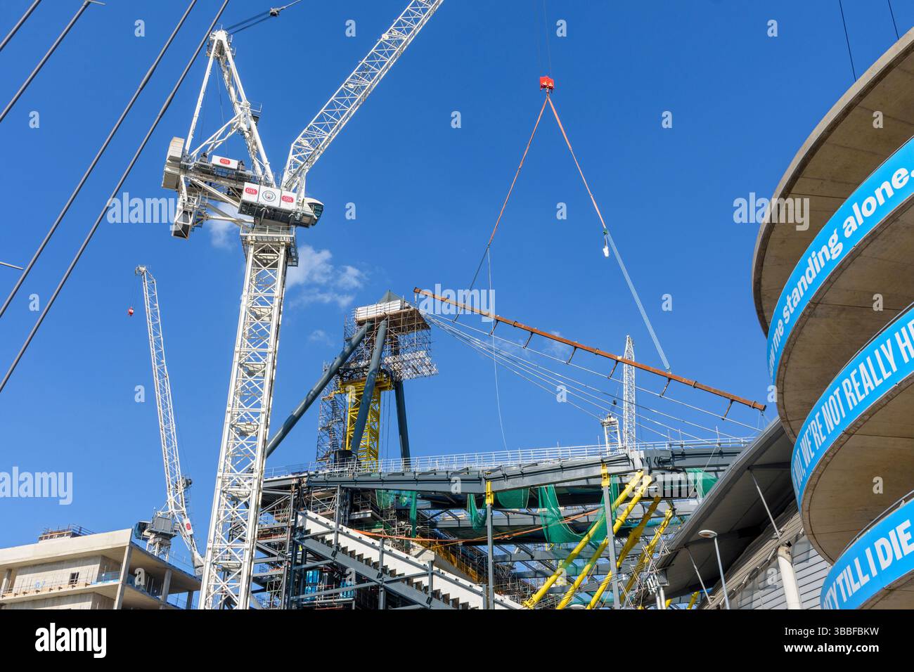 Etihad stadium North Stand expansion. Support cable for the roof beams ...