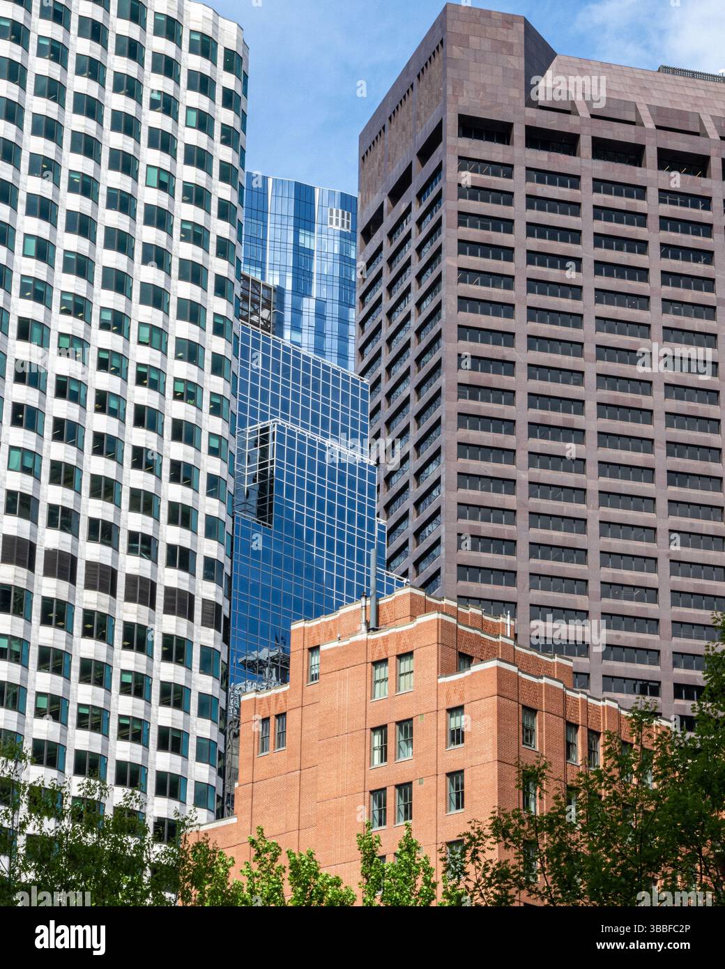 Buildings on boston hi-res stock photography and images - Alamy