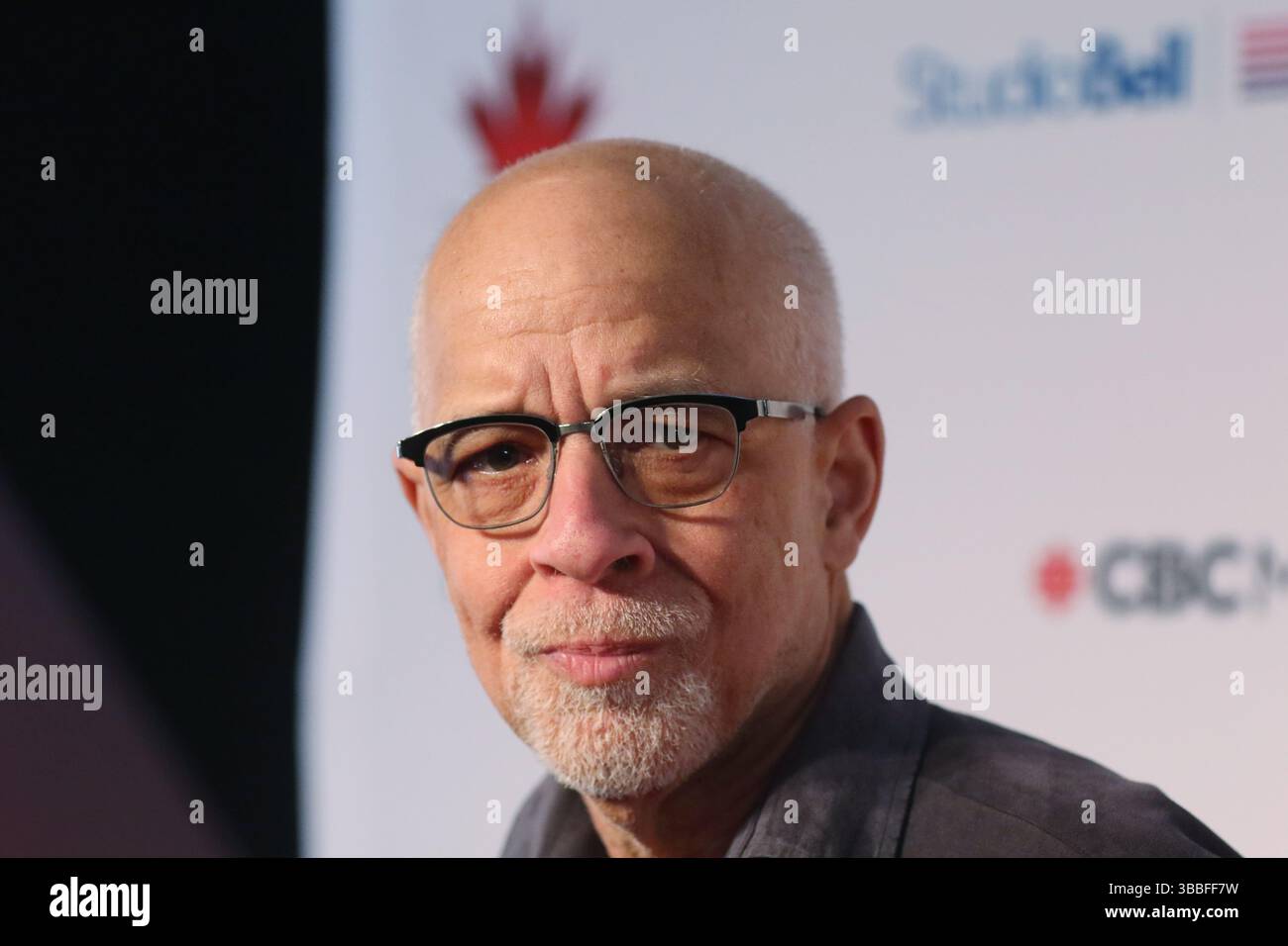 Calgary, Canada. 15th May, 2025. Dan Hill poses on the red carpet for ...
