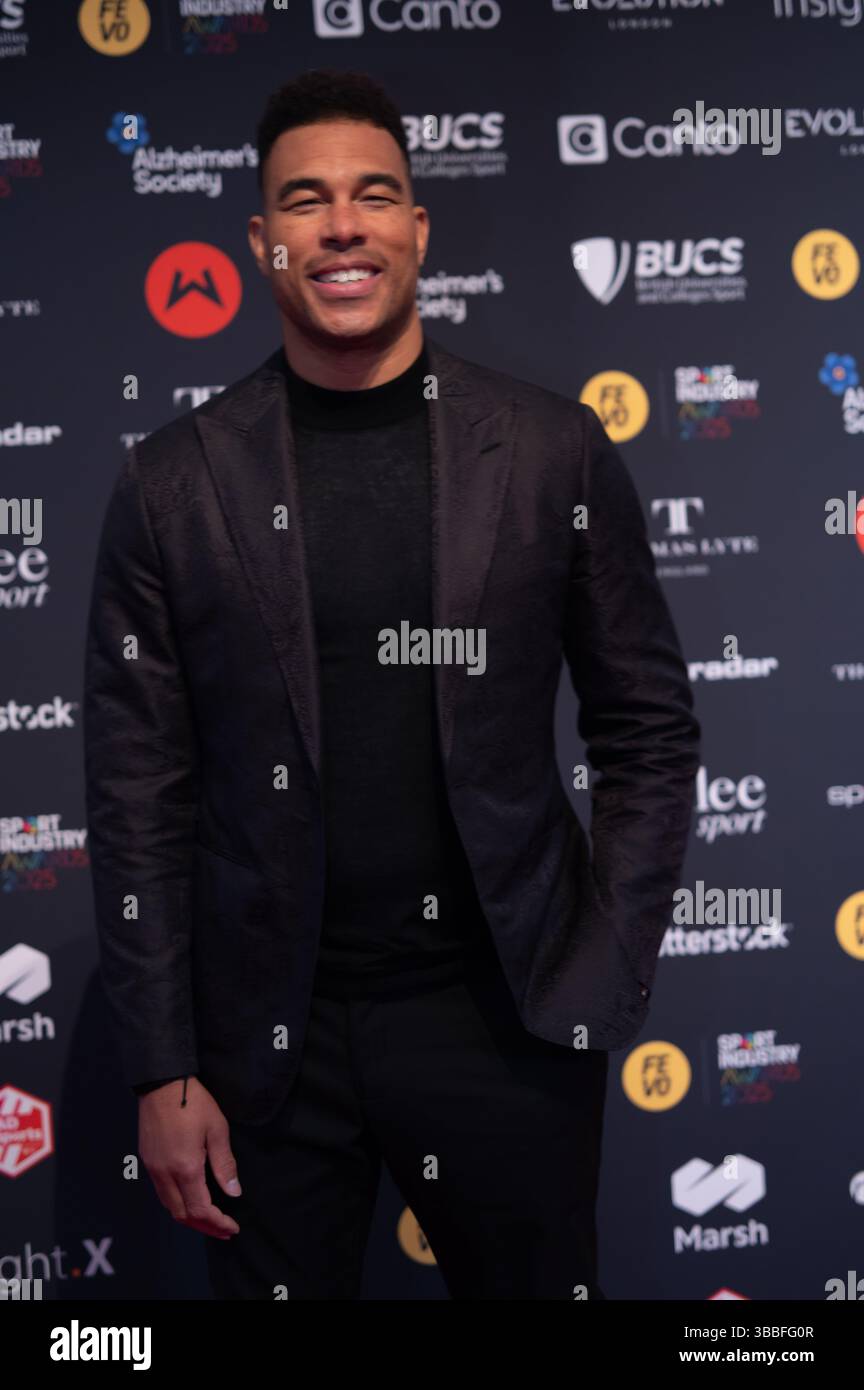 London, England. 15th May 2025. Jason Bell poses on the red carpet at ...