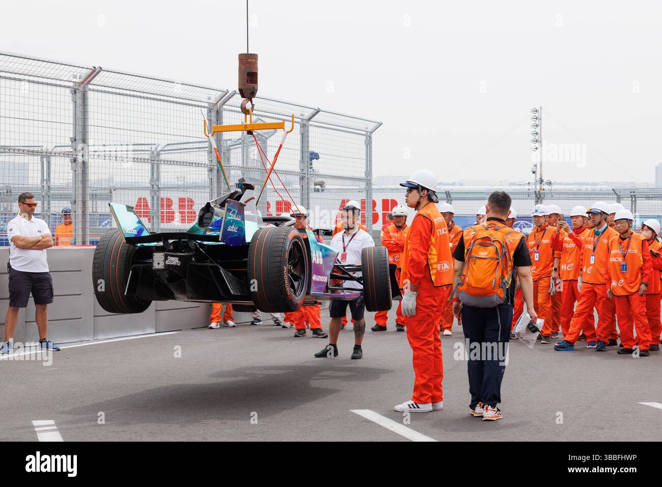 FIA, car exercise, commissaire, marshall, during the Tokyo ePrix, 8th ...