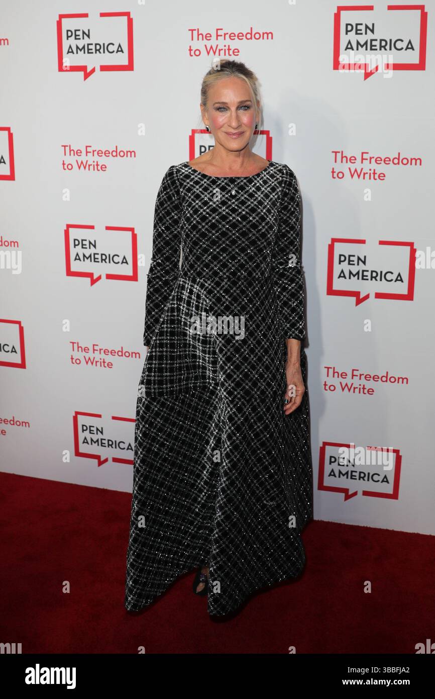 NEW YORK, NY - MAY 15, 2025: Actress and philanthropist Sarah Jessica ...