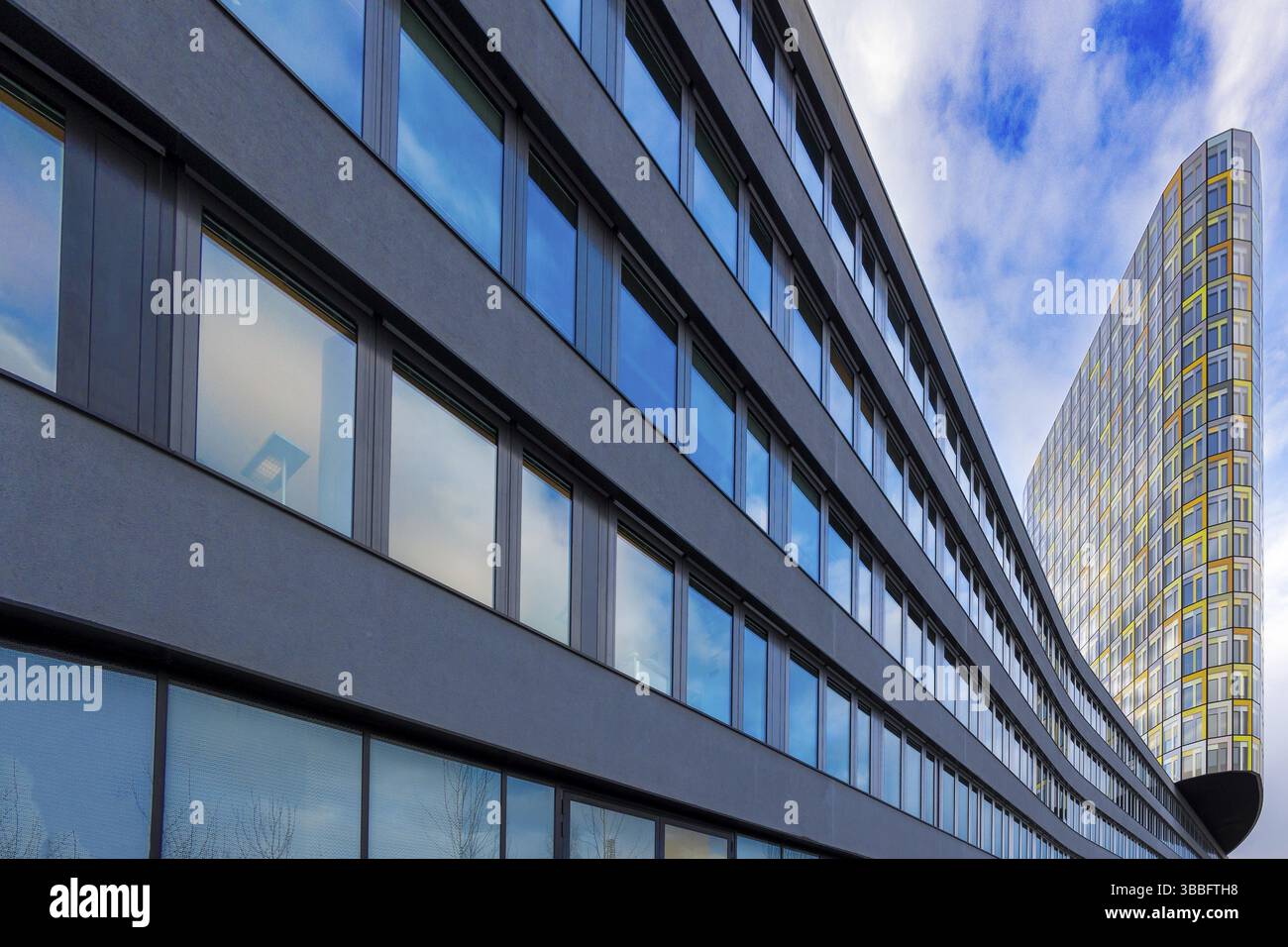 Modern facades with reflective glass windows, Munich, Bavaria, Germany ...