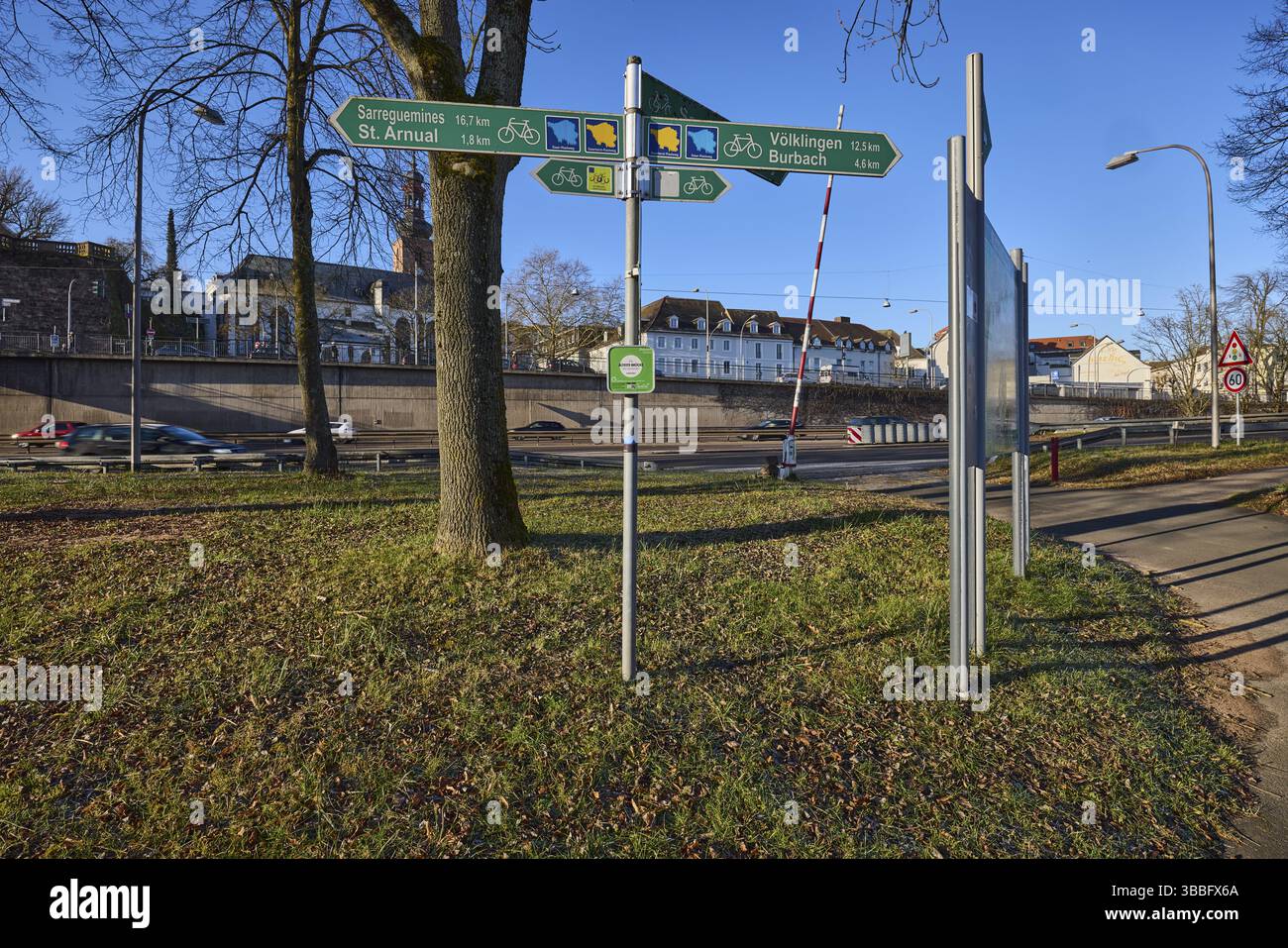 Signpost cycle paths, Saar cycle path, Saarland cycle path, VeloRoute ...