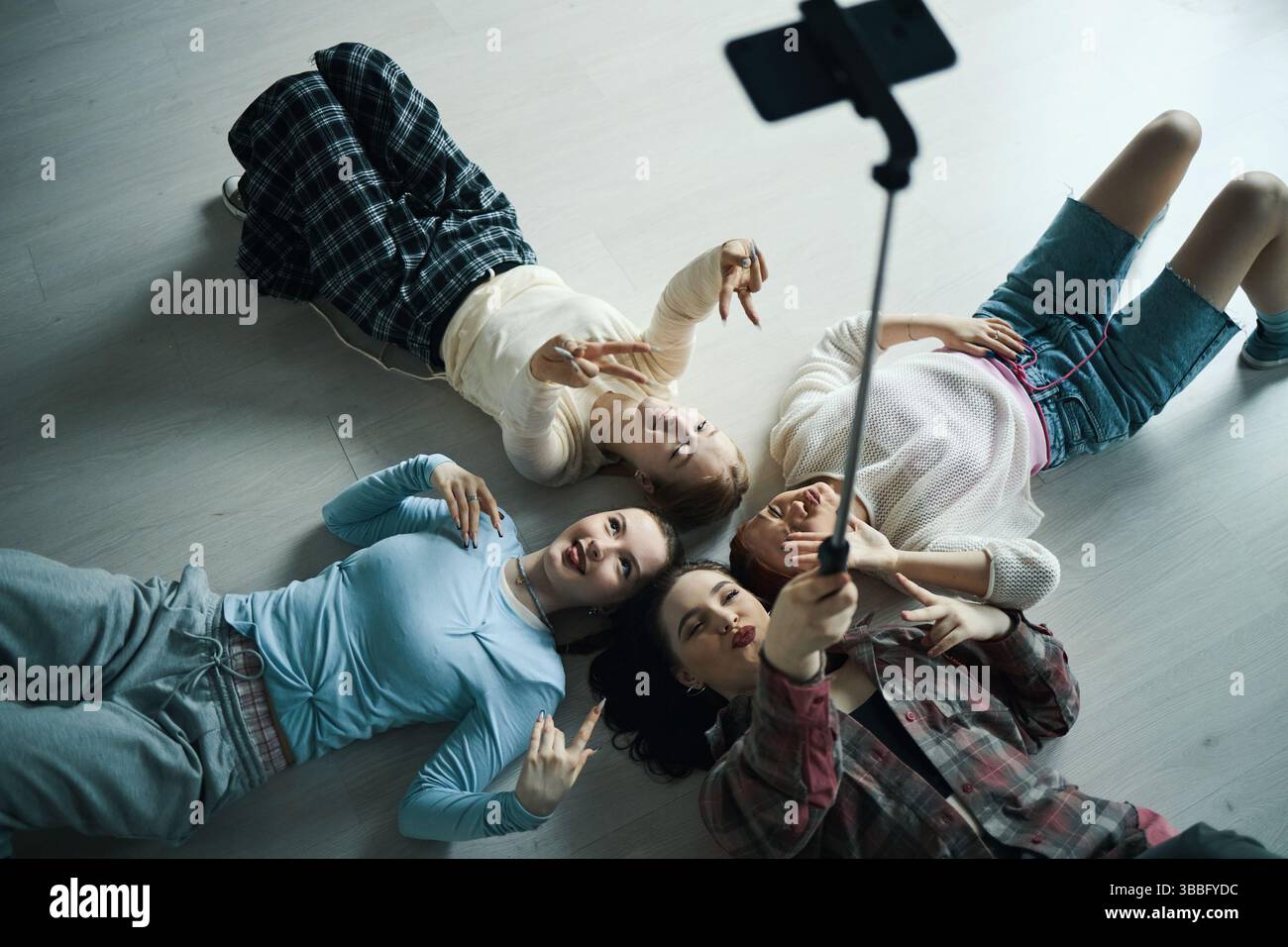 Group friends selfie in hi-res stock photography and images - Alamy