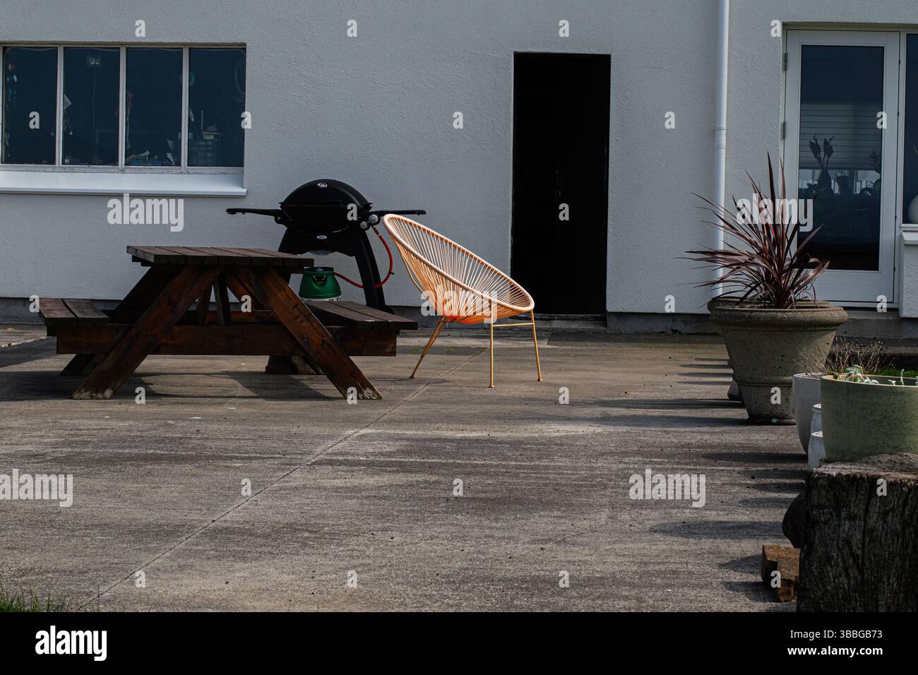 Akranes, Iceland - May 15, 2025: Cozy backyard setup in Akranes ...