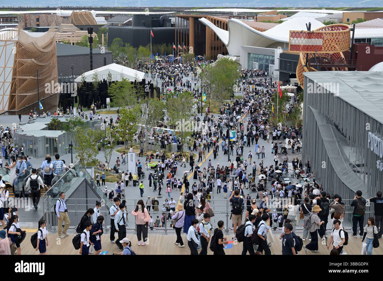 Many people gather to enjoy pavilions at Yumeshima, venue for Expo 2025 ...