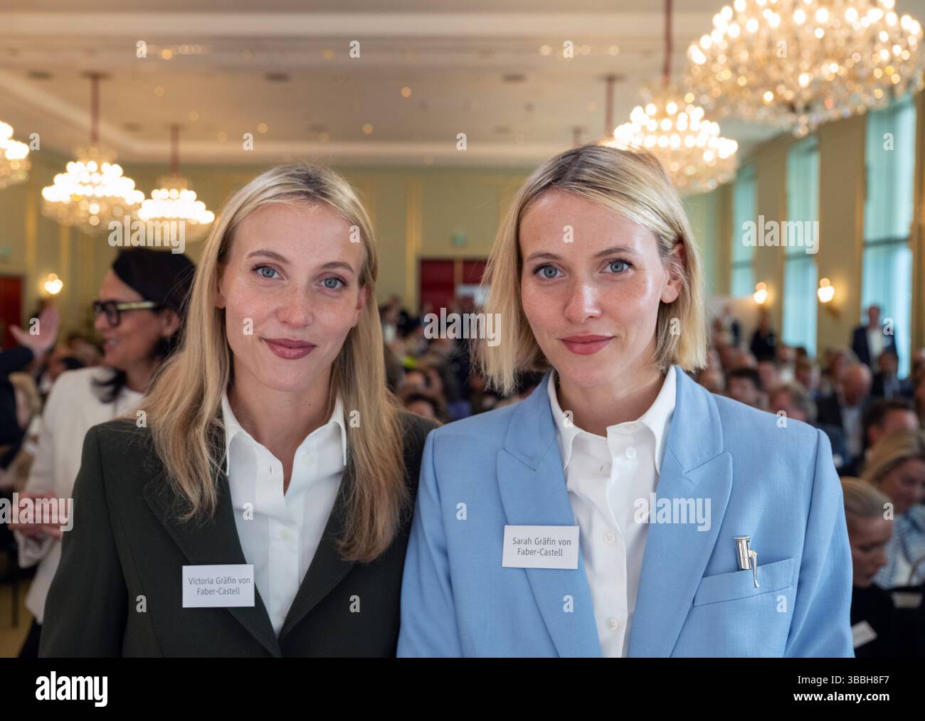 Berlin, Germany. 16th May, 2025. Viktoria (l) and Sarah Countess von ...