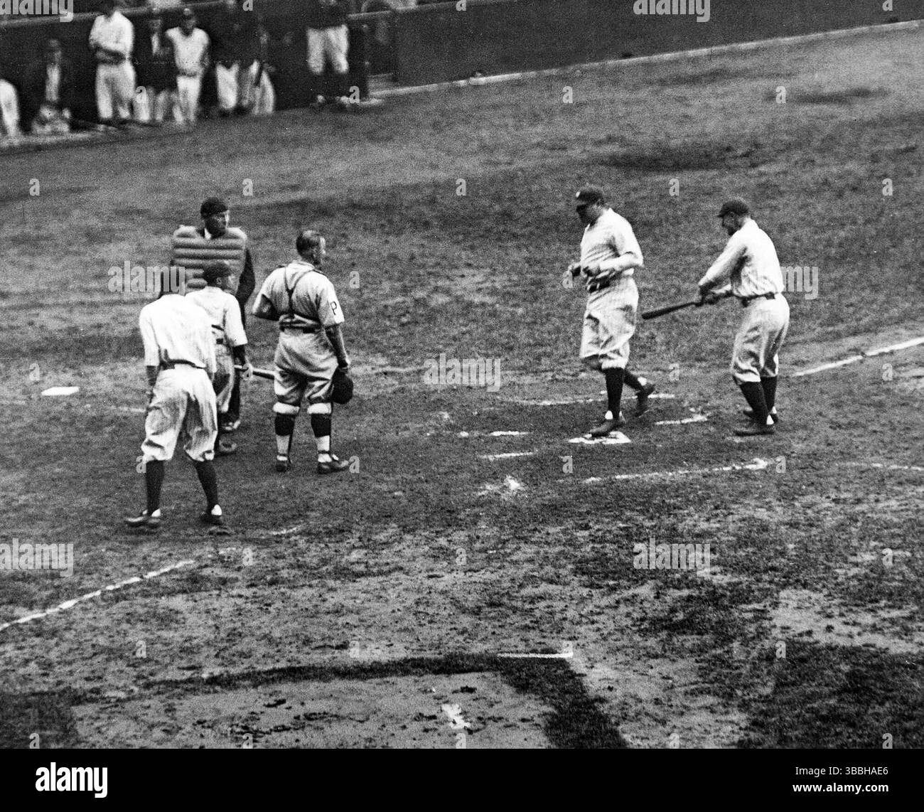 Babe Ruth and Lou Gehrig in 1927 World Series, Game 4 - photo by ...