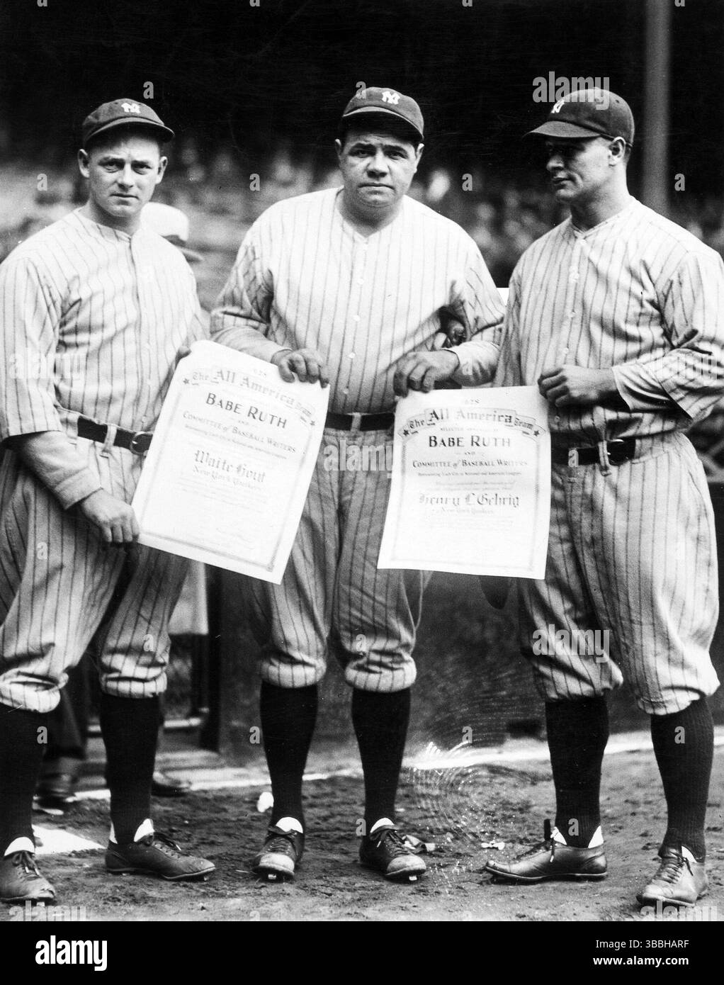 Waite Hoyt, Babe Ruth and Lou Gehrig with All America Team Cert 1928 ...