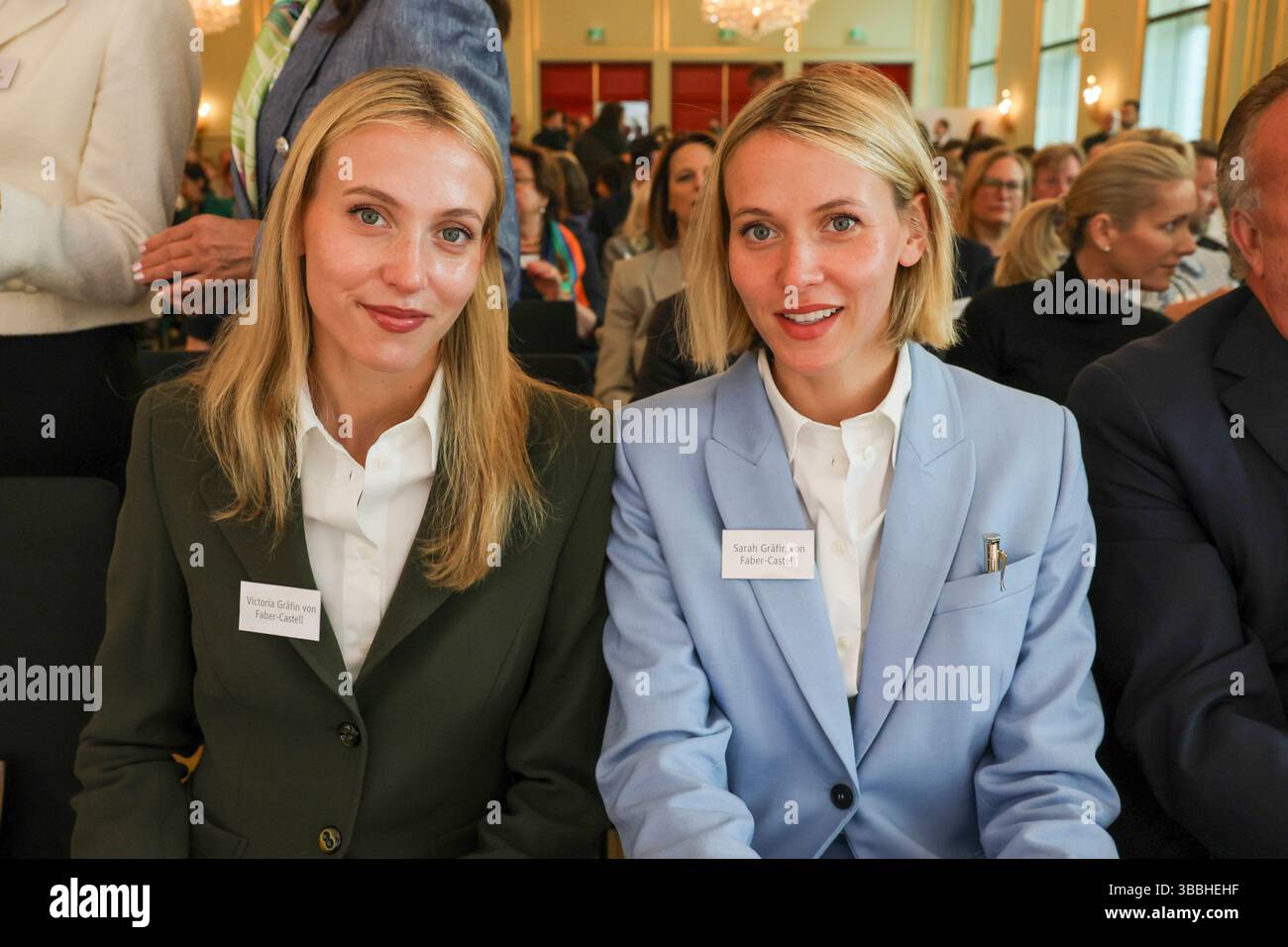 Victoria Gräfin von Faber Castell und Sarah Gräfin von Faber Castell ...