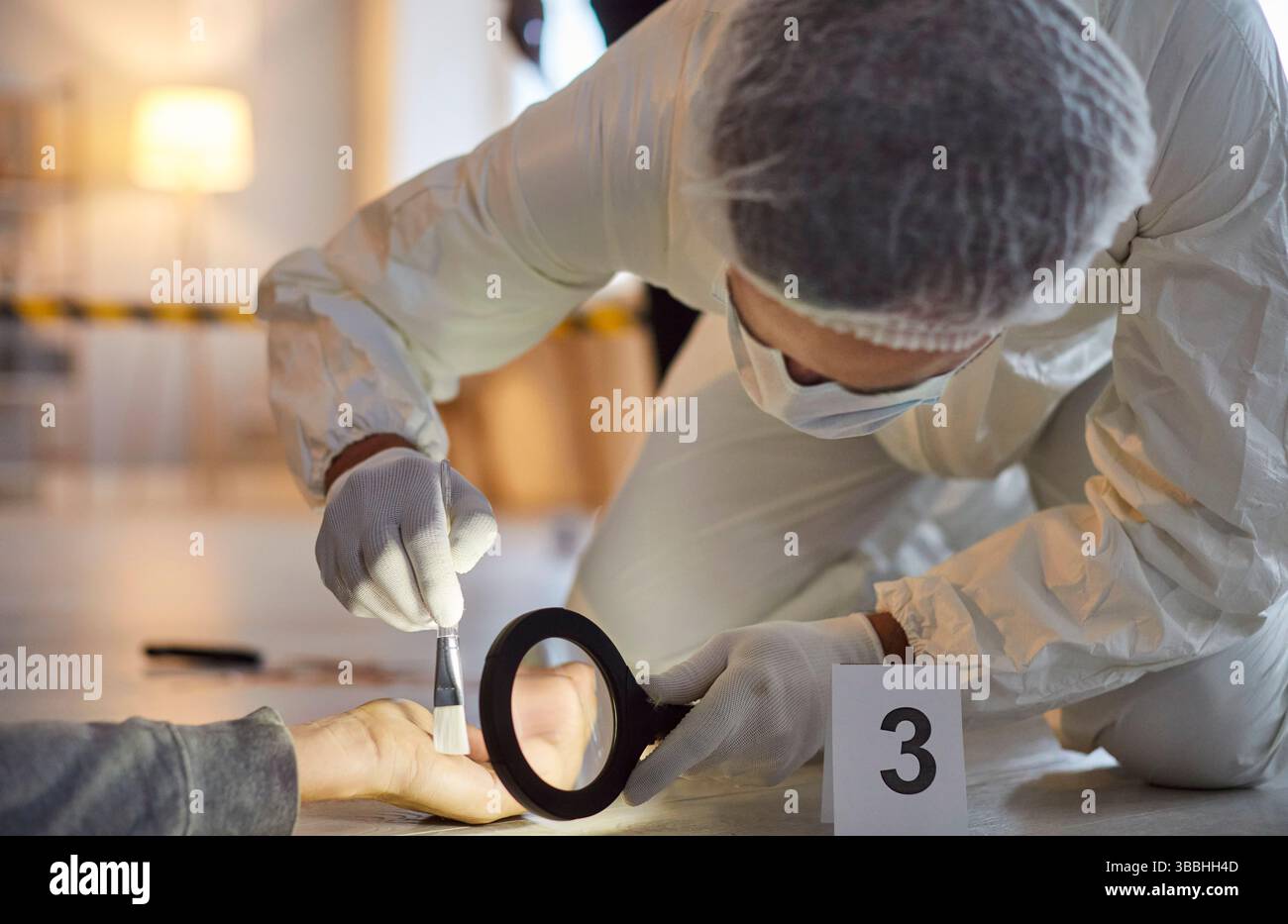 Csi Collecting Evidence From Dead Body At Crime Scene Stock Photo - Alamy