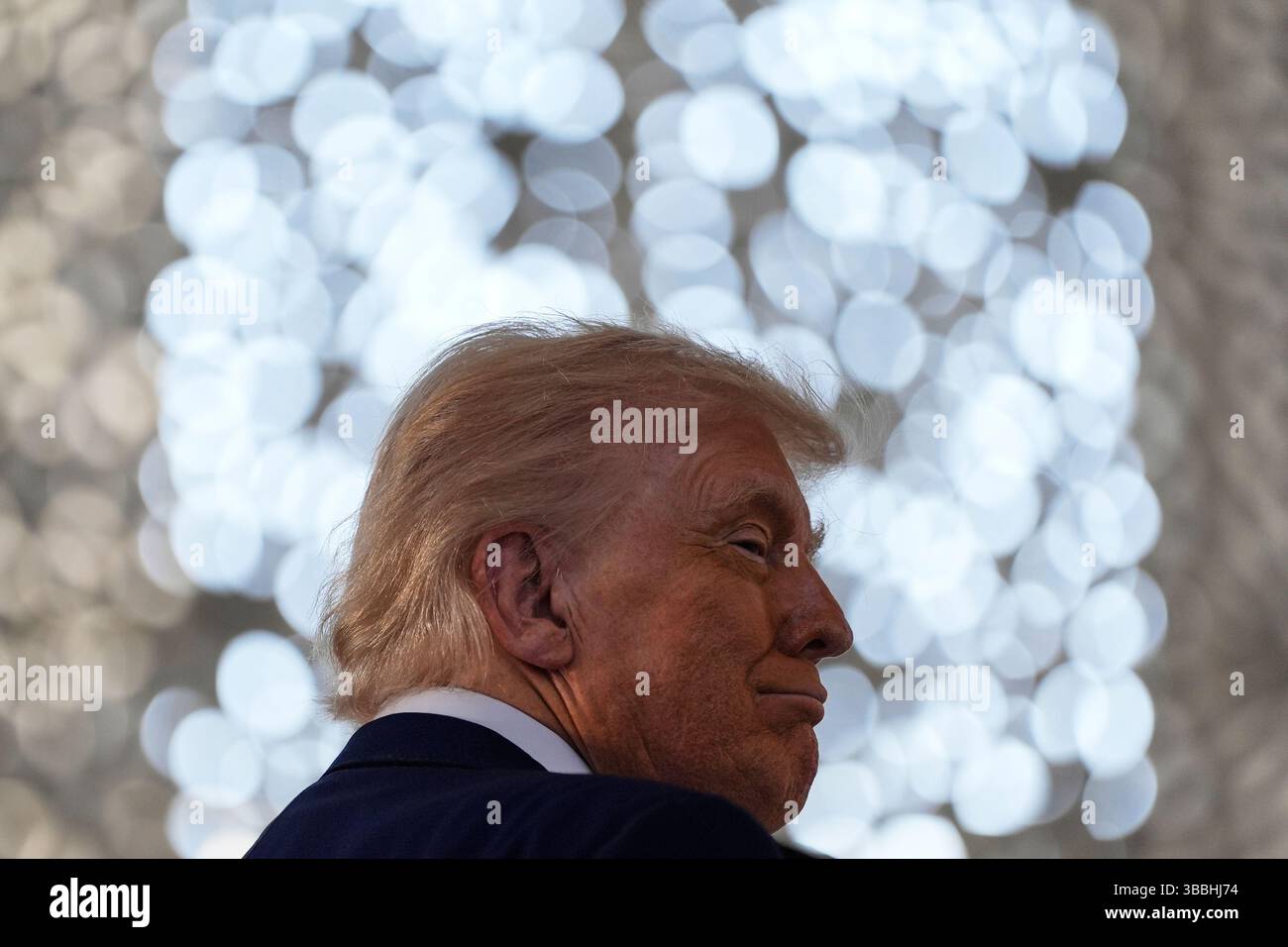 President Donald Trump tours the Eminence Ahmed El-Tayeb Mosque at the ...