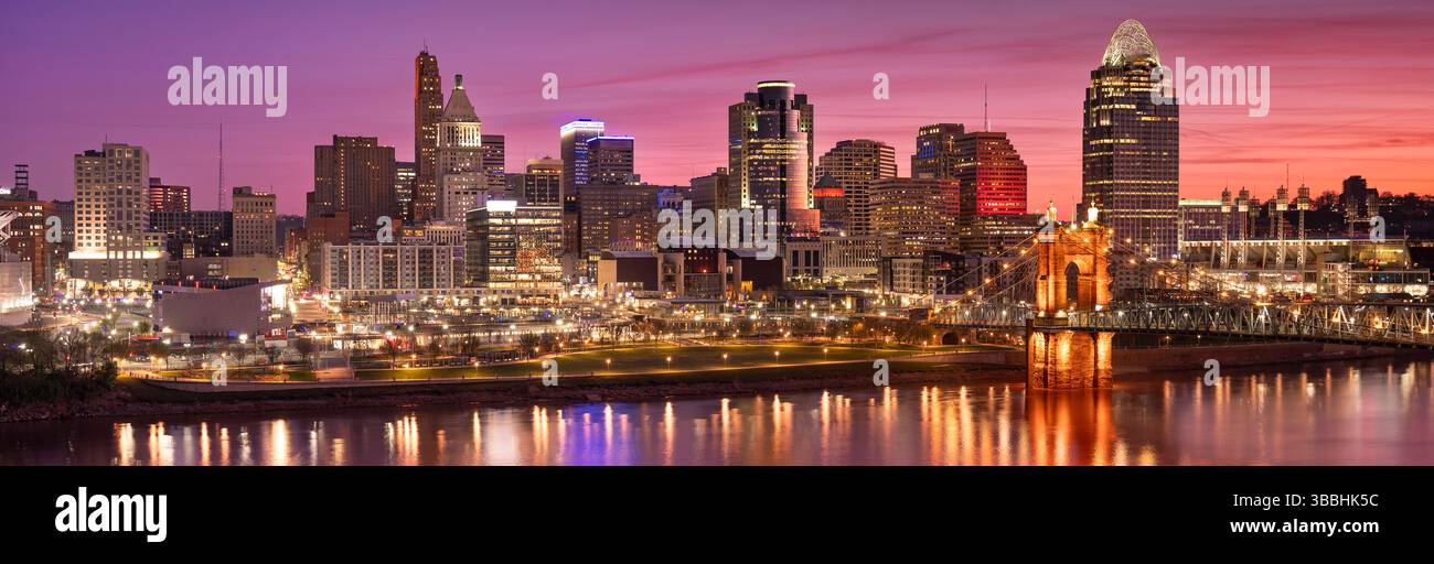 Cincinnati Ohio downtown city panorama skyline over Ohio River Stock ...
