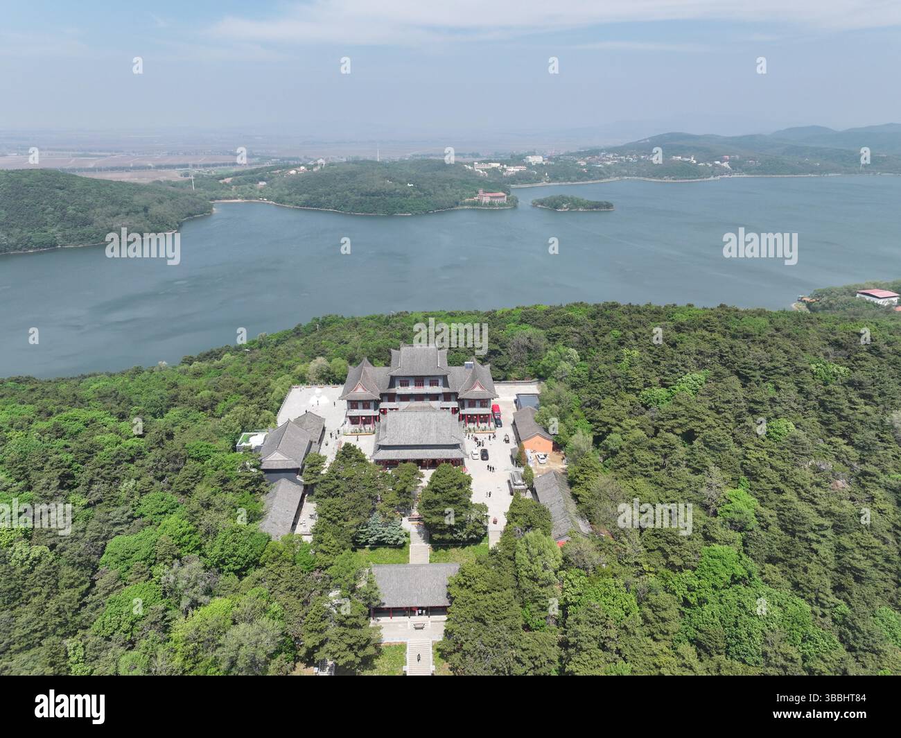 Aerial photo shows the early summer scenery of Xiangyang Temple in ...