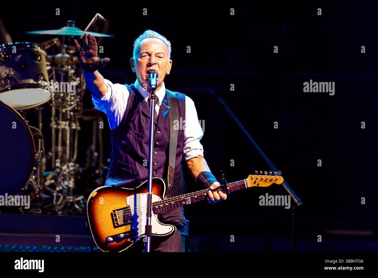 May 14, 2025, Manchester, United Kingdom: BRUCE SPRINGSTEEN and the E ...