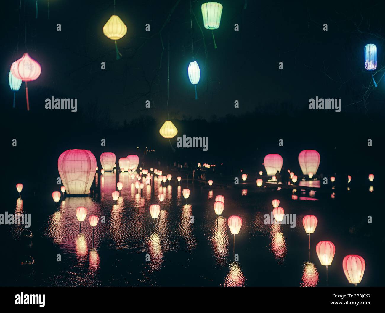 Floating Lanterns on Water and Hanging Lanterns Illuminating the Chinese Lantern Festival Night ...