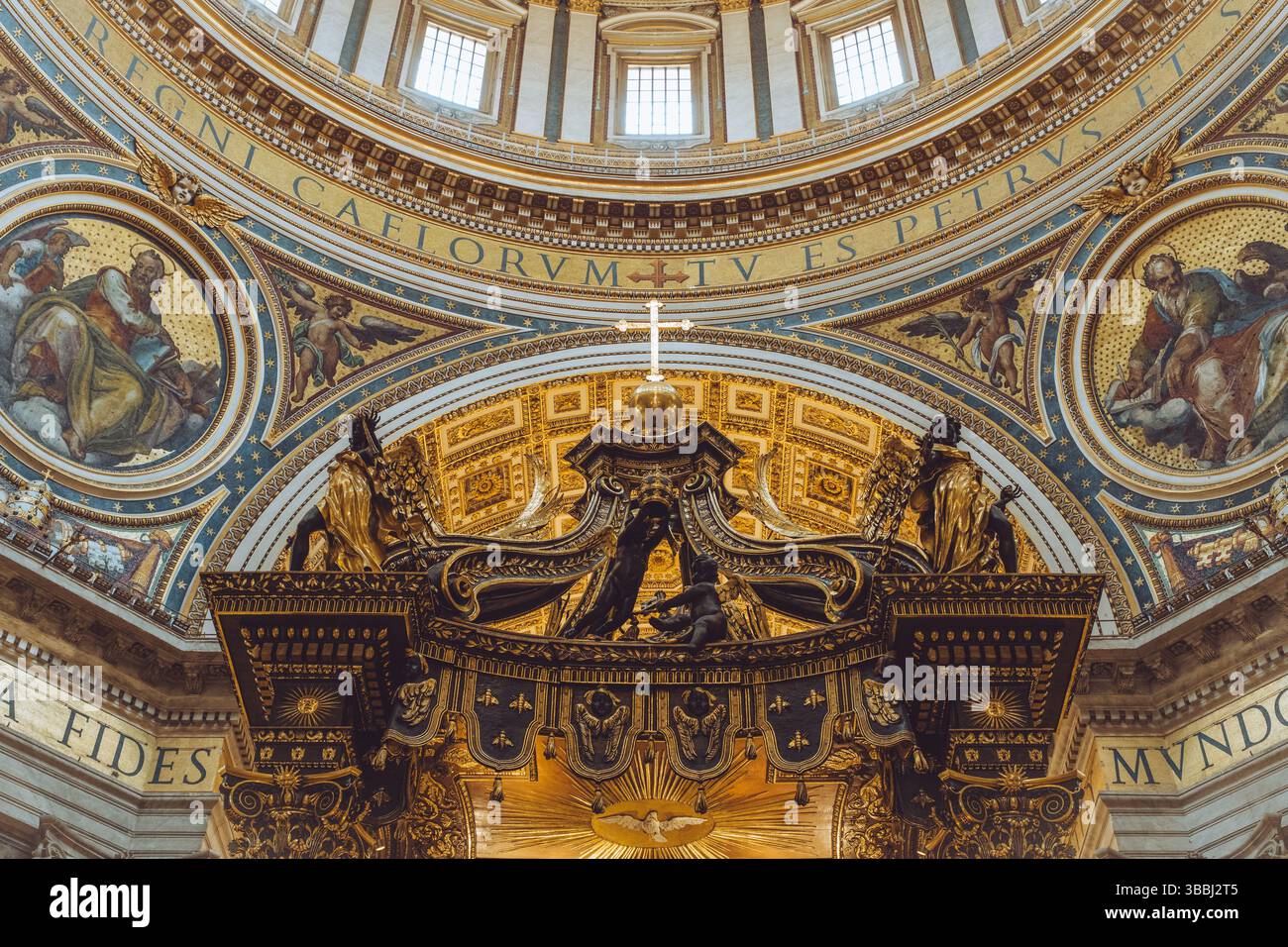 Vatican - March 14th 2025 - Saint Peter’s Basilica Altar Stock Photo ...