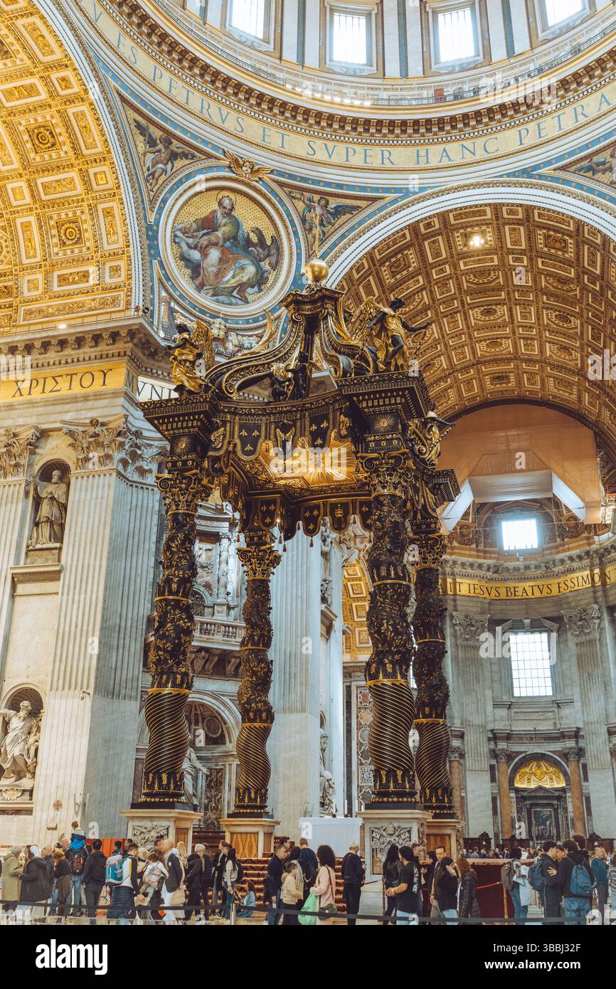 Vatican - March 14th 2025 - Saint Peter’s Basilica Altar Stock Photo ...