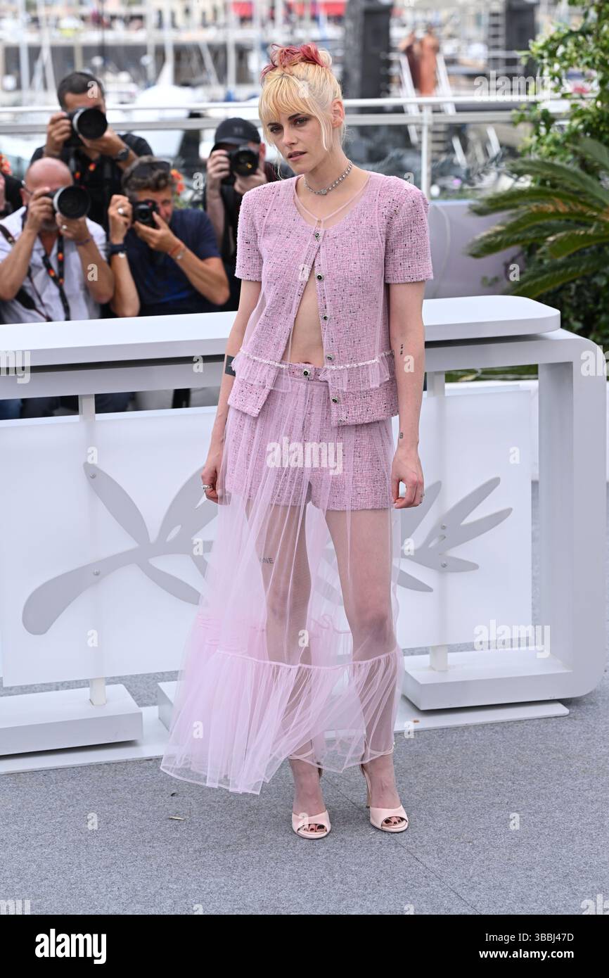 Kristen Stewart during a photocall for The Chronology of Water at the ...
