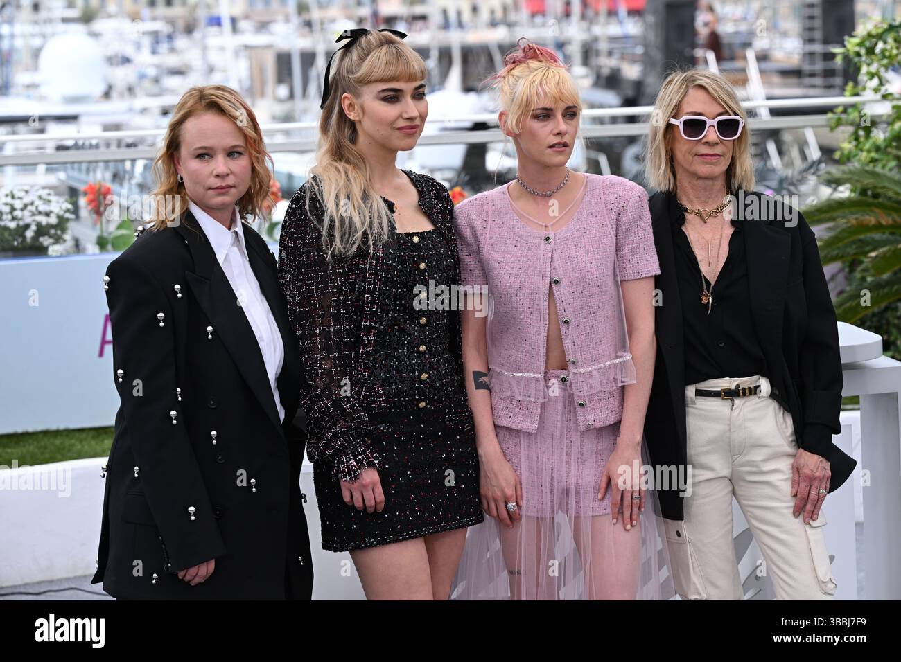 (left to right) Thora Birch, Imogen Poots, Kristen Stewart and Kim ...