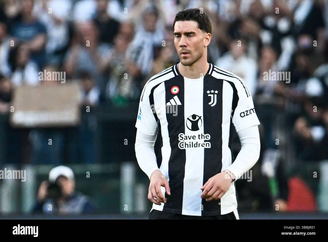 Dusan Vlahovic of Juventus FC looks on during the Serie A match between ...