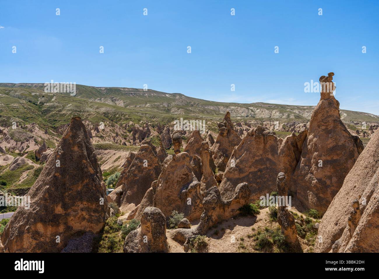Tall rock spires sharp hi-res stock photography and images - Alamy