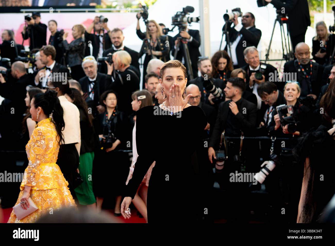 CANNES, FRANCE - MAY 15: (L-R) Solàn Machado-Graner, Jonathan Turnbull ...